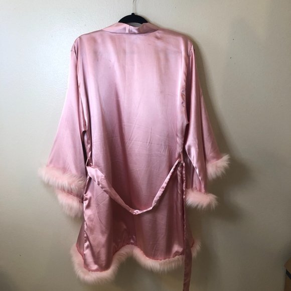 Boohoo | Intimates & Sleepwear | Boohoo Pink Satin Kimono Robe Fluffy ...